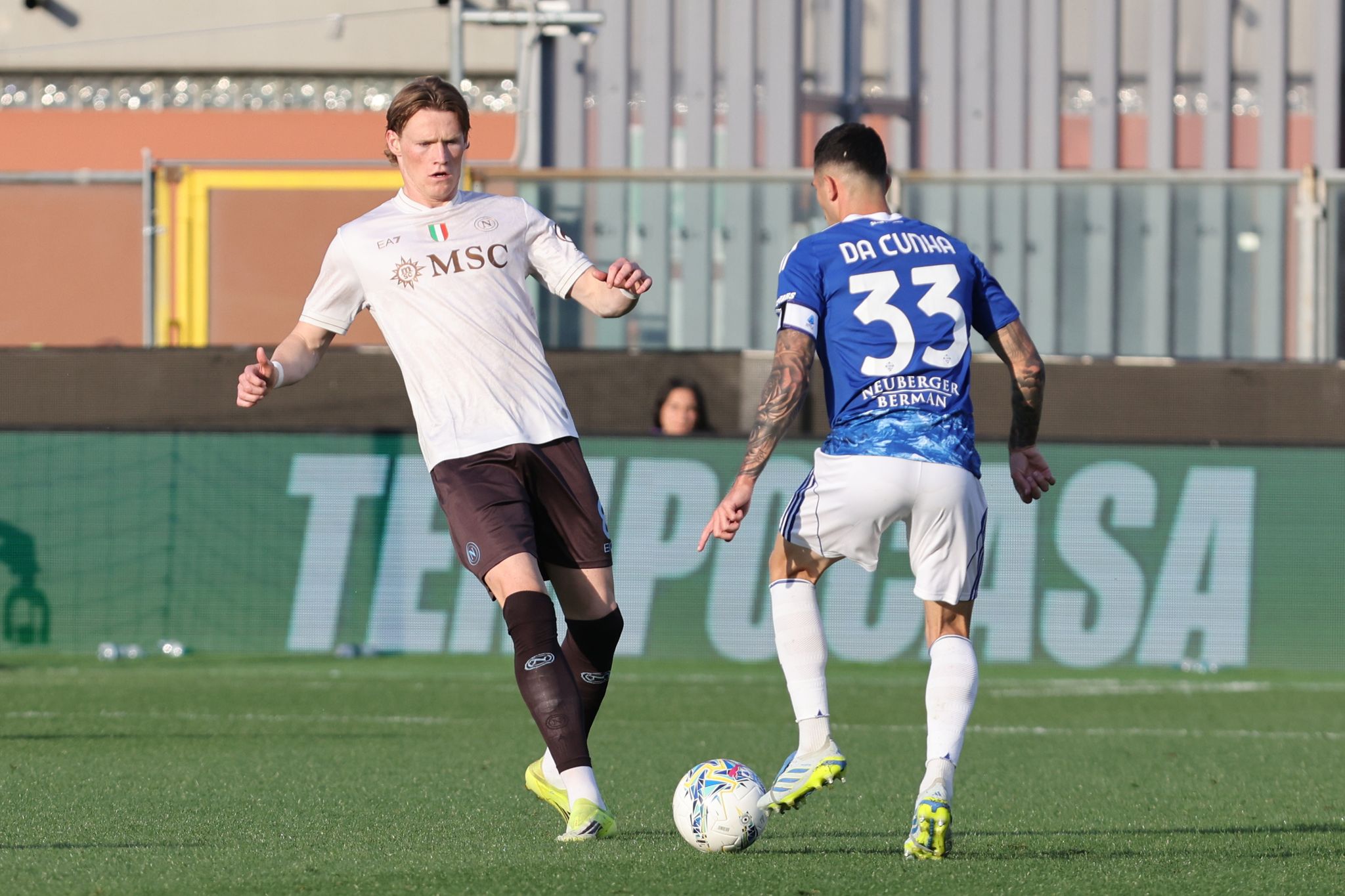 Napoli empata 0-0 ante Como en la Serie A para darle una ayuda al Inter ...