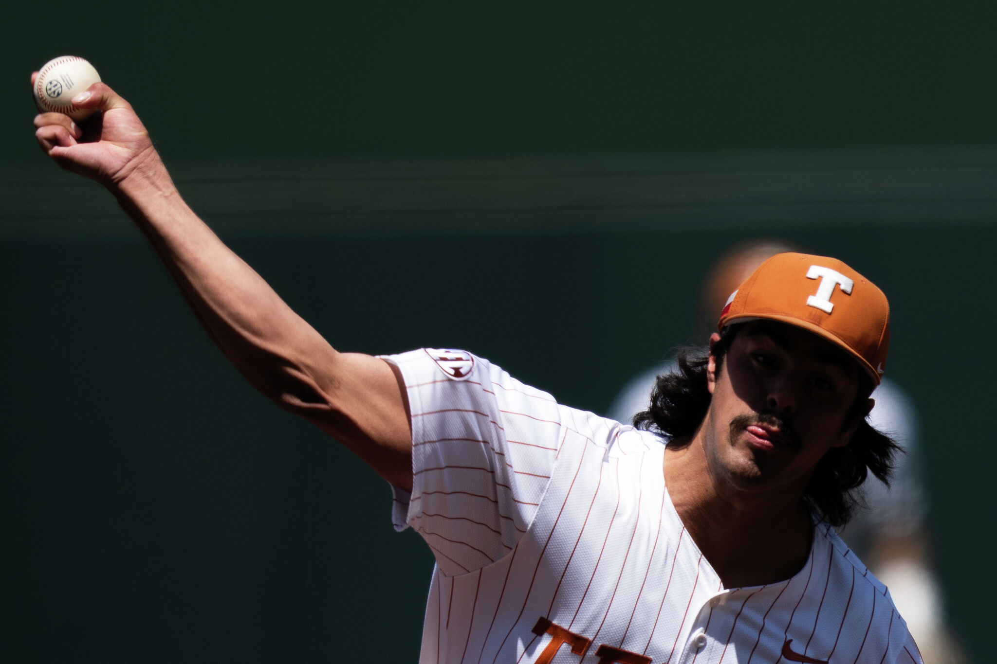 Texas baseball beats Mississippi State: Recap from Horns' Game 1 win