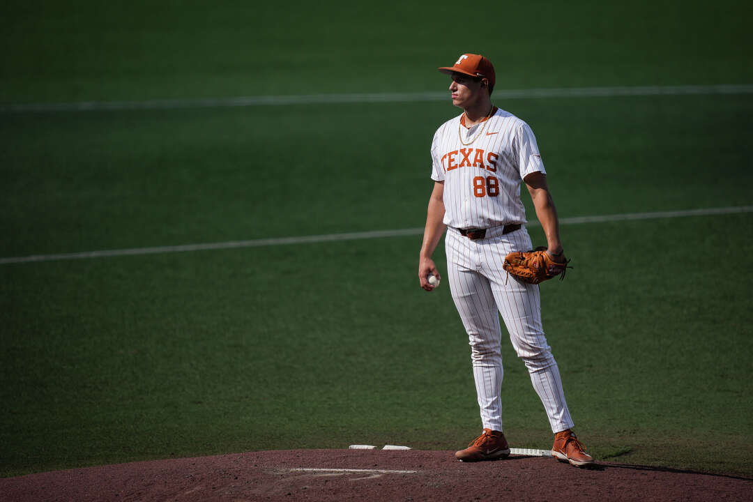 Texas baseball beats Mississippi State: Recap from Horns' Game 1 win