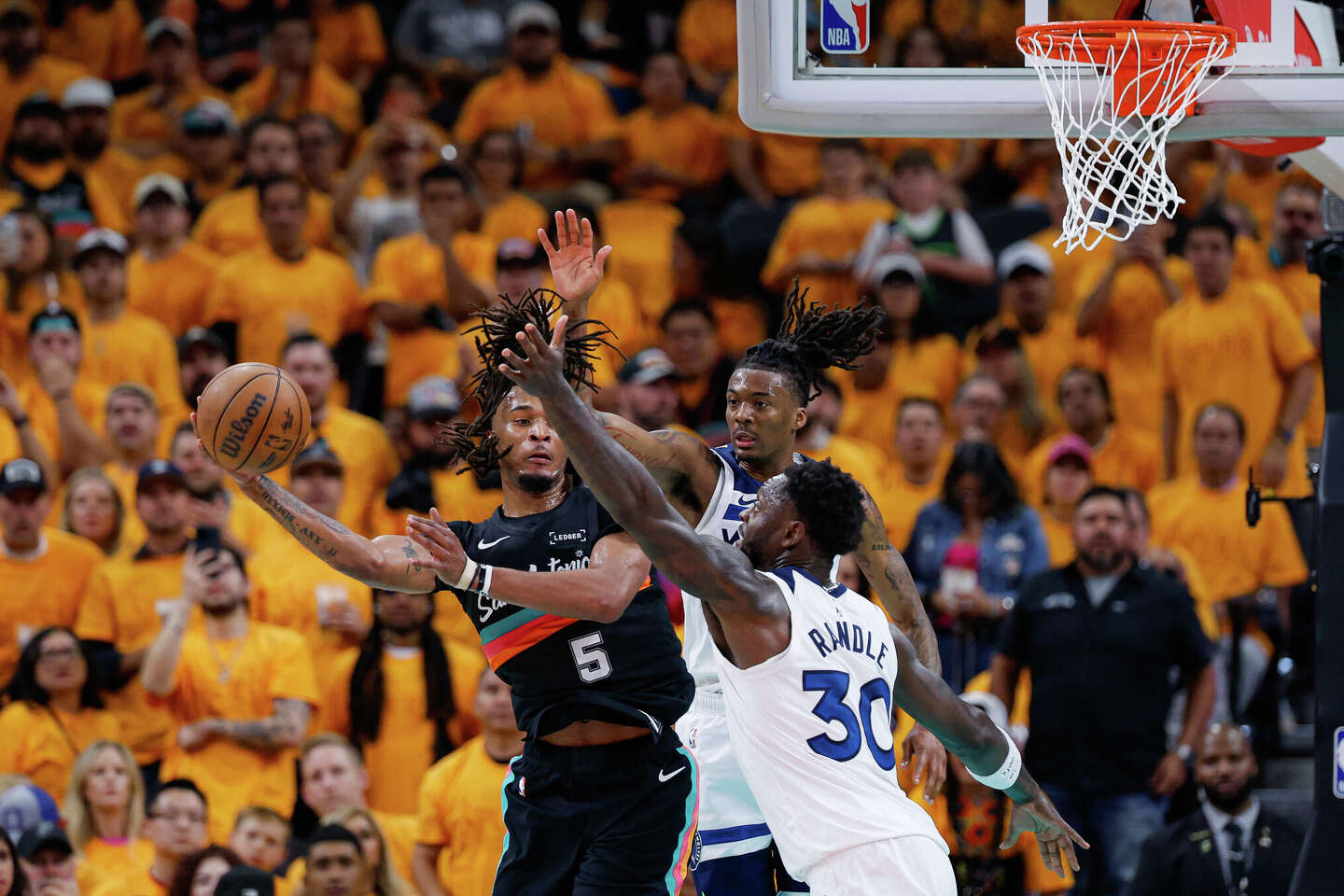 Spurs vs. Timberwolves: How to watch Games 2, 3, 4