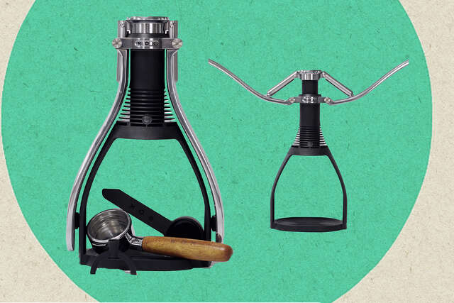 ROK Presso Smartshot is a compact manual espresso machine for camping