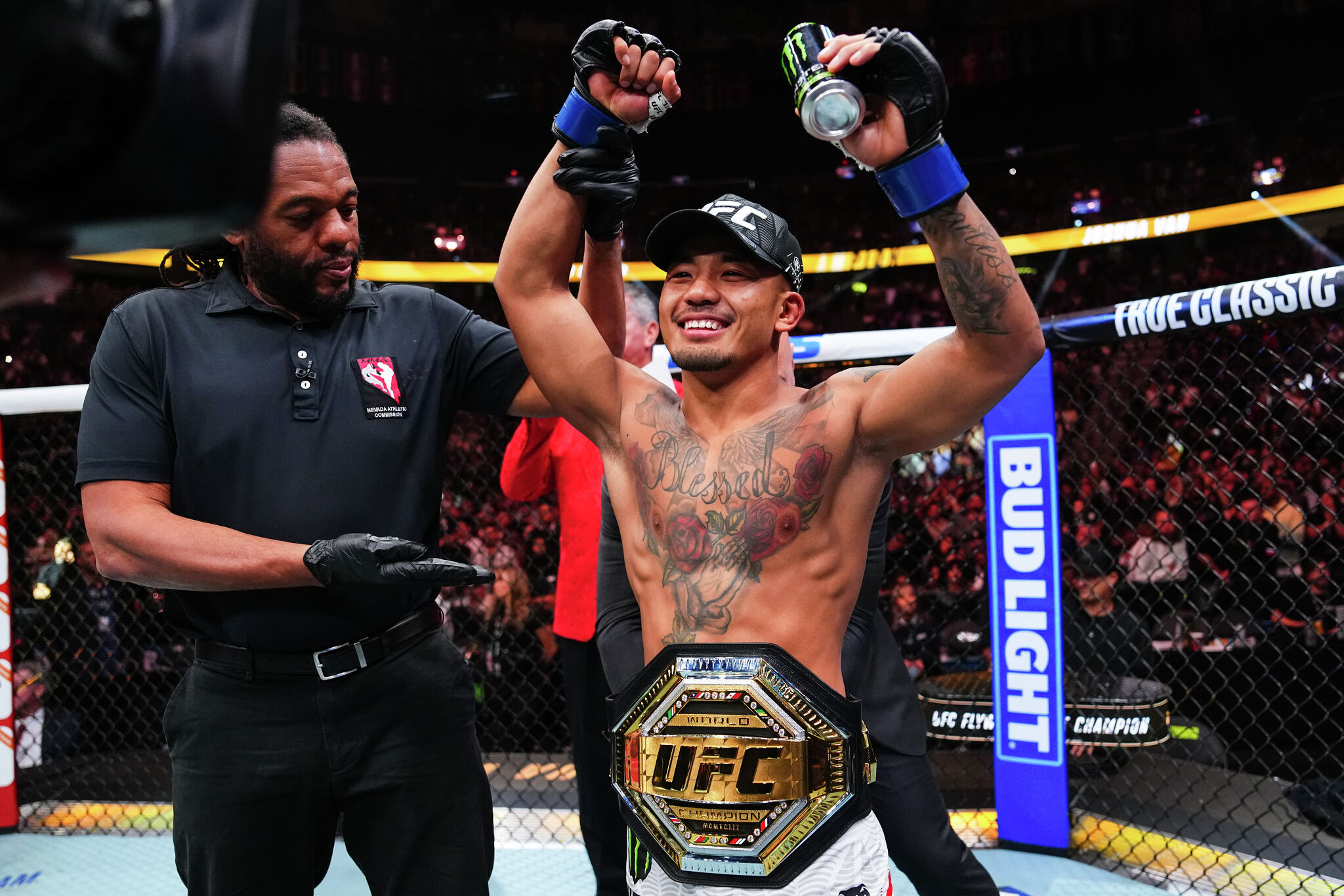 UFC's Joshua Van born in Myanmar, but represents Houston just as much