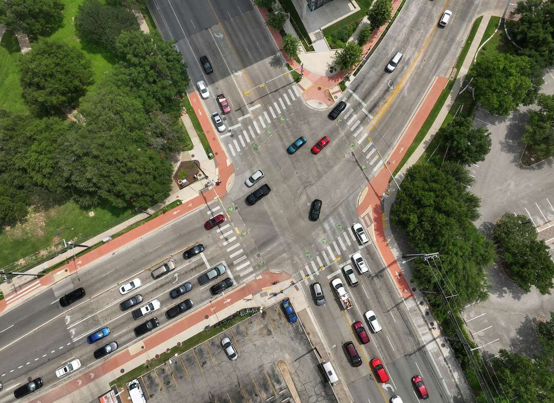 Austin’s 10 most dangerous local intersections, according to data