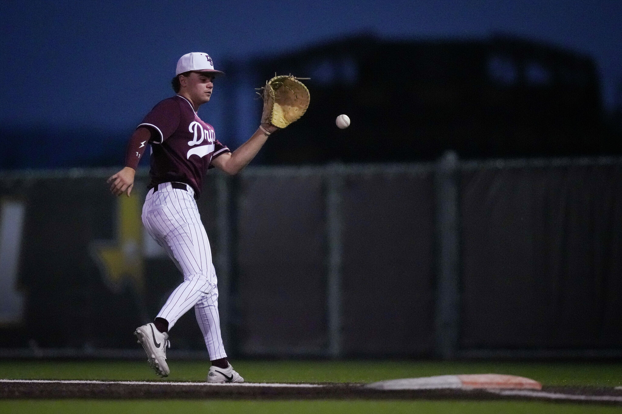 High school baseball: 2 Central Texas teams fall in UIL playoffs