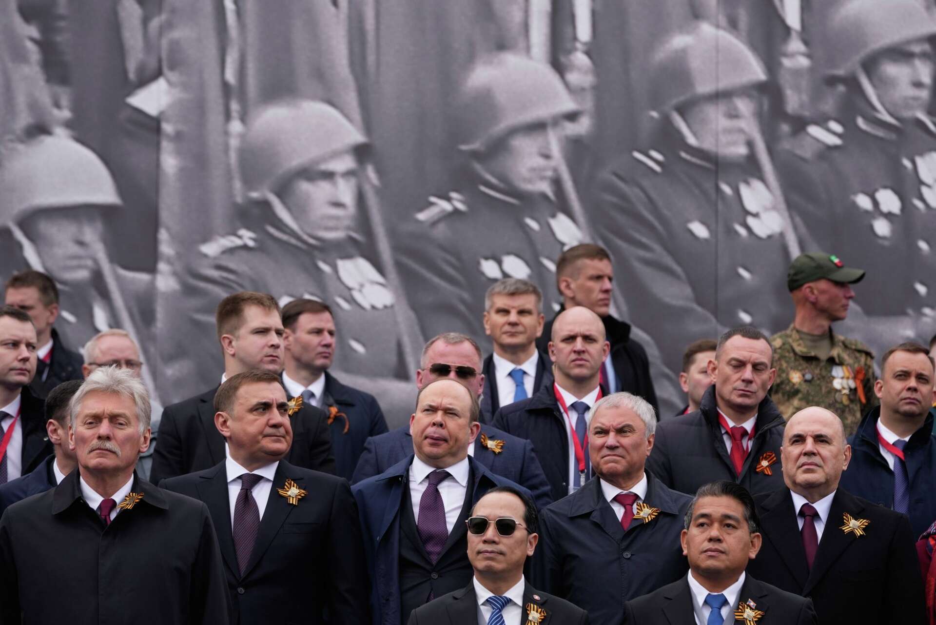 Photos show Russia's Victory Day with a scaled-down Red Square parade ...