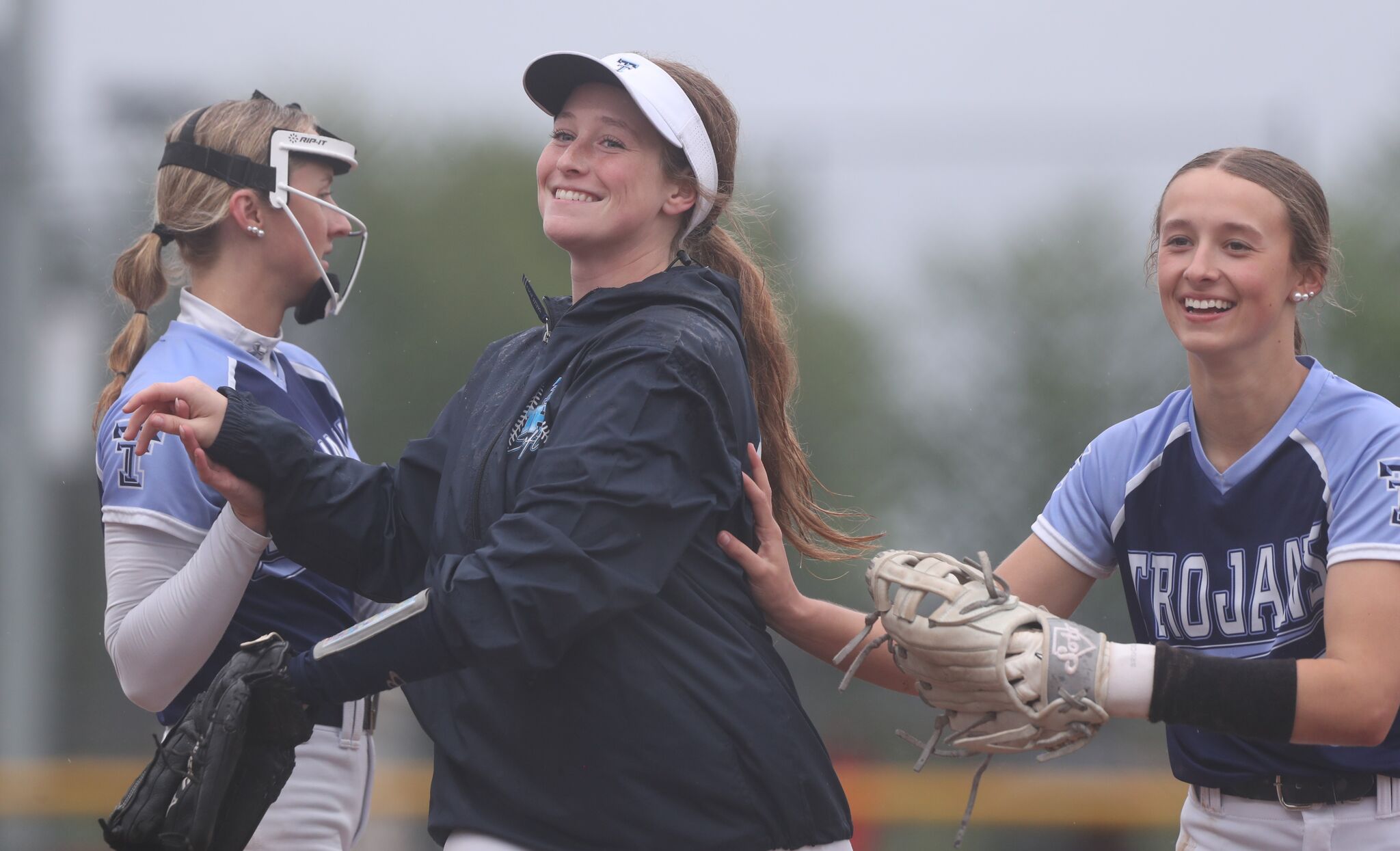 Photo series: Terrific catch by Triopia's Molly Hager