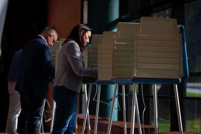 Nebraska Democrats clash in US House primary for the state's 'blue dot ...