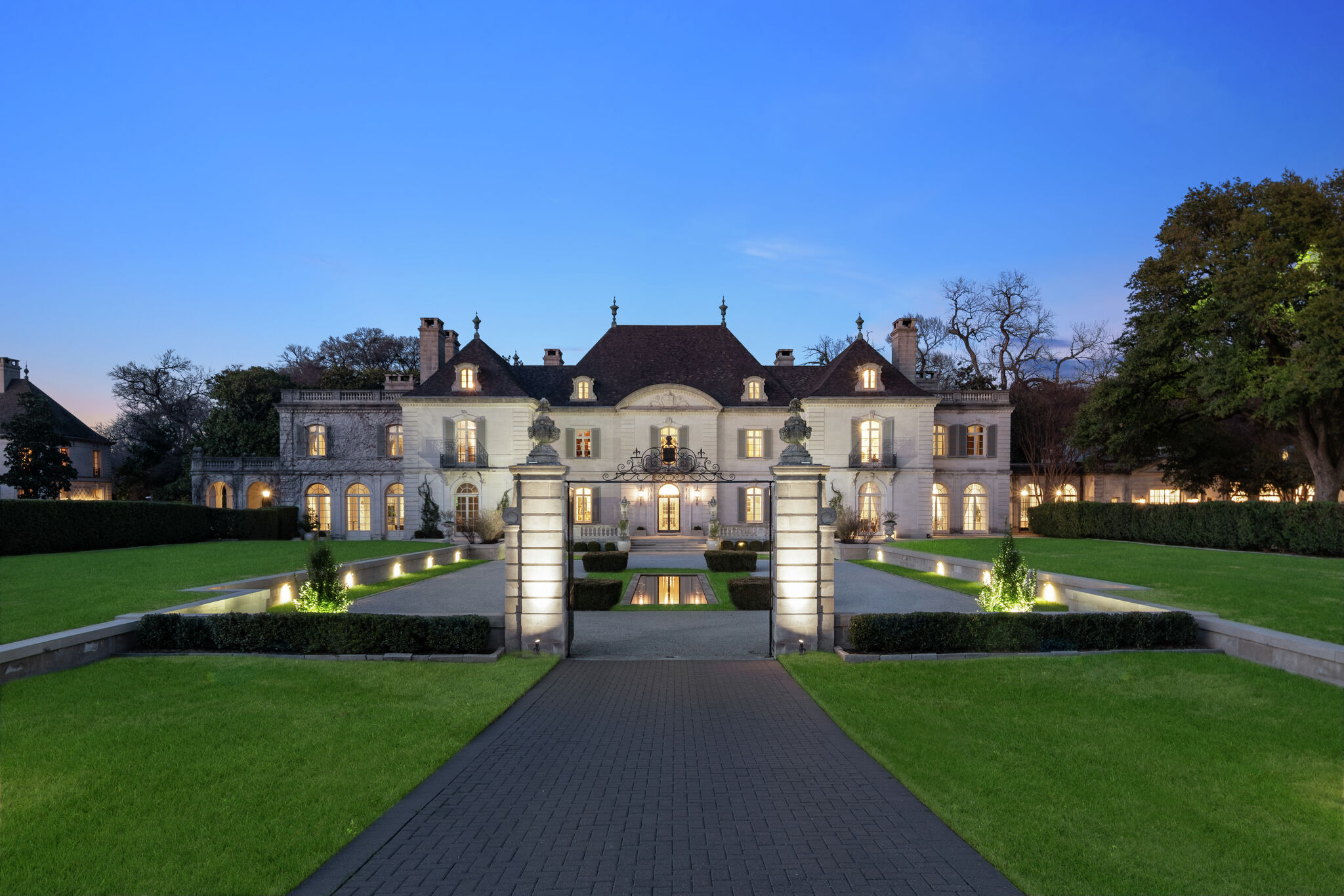 $64M 'Gatsby'-esque estate is Texas' most expensive home for sale