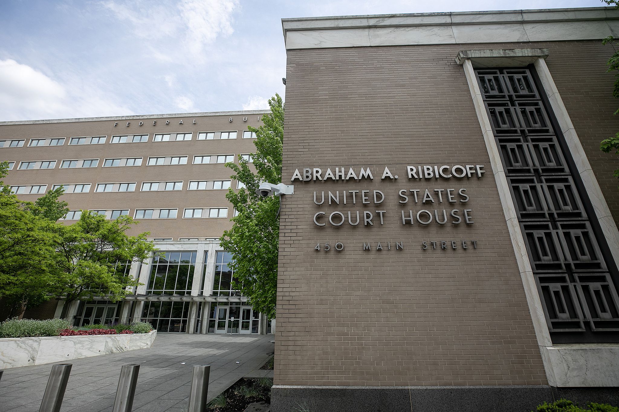 Juror at risk of dismissal in New Haven wrongful conviction trial