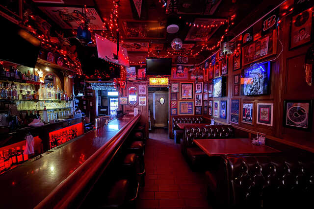 Near Disneyland, a Mexican restaurant with lots of eye candy