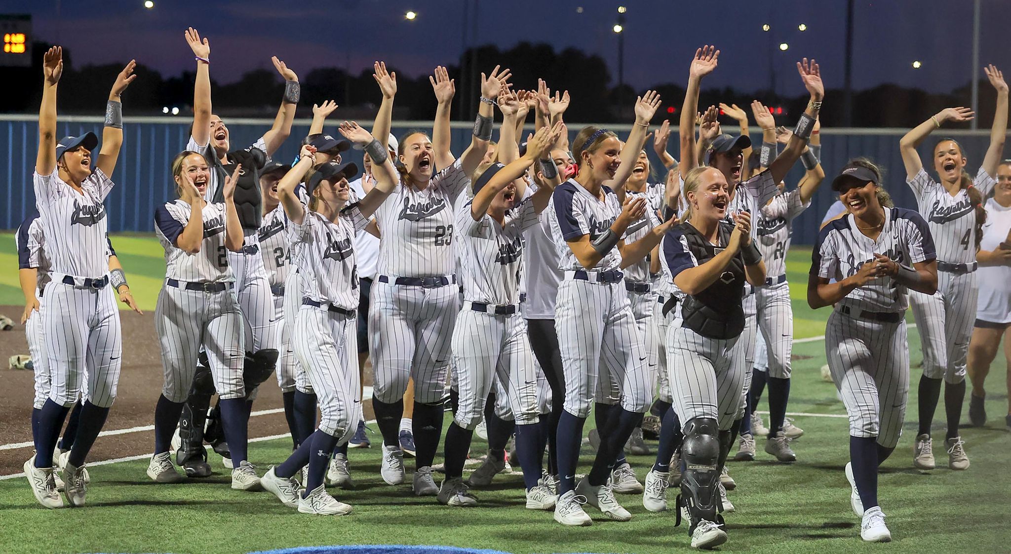 2026 UIL softball playoff schedule and results for Dallas-area teams