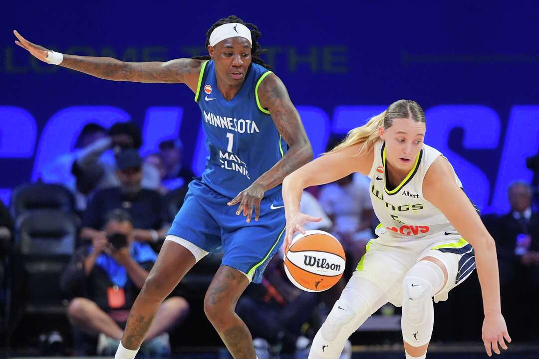 Natasha Howard and Courtney Williams lead Lynx to 90-86 win over Wings