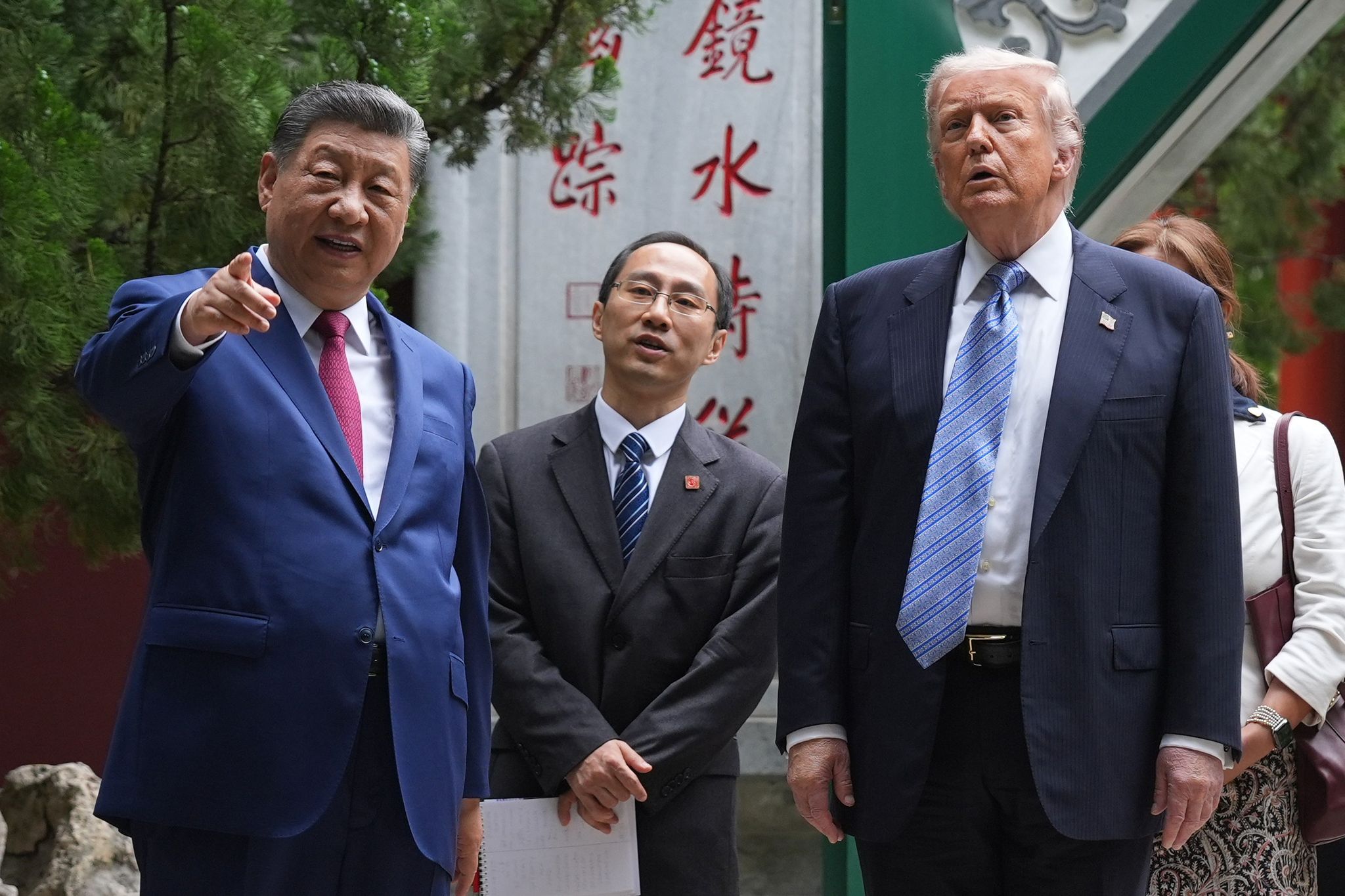 Photos of Trump in China for talks with Xi Jinping