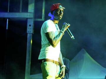 Man pleads guilty in shooting death of rapper Young Dolph at a Memphis ...