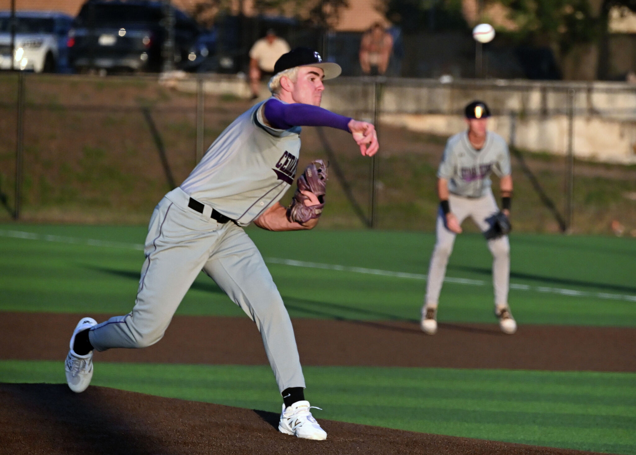 High school baseball: Cedar Ridge in regional finals of UIL playoffs
