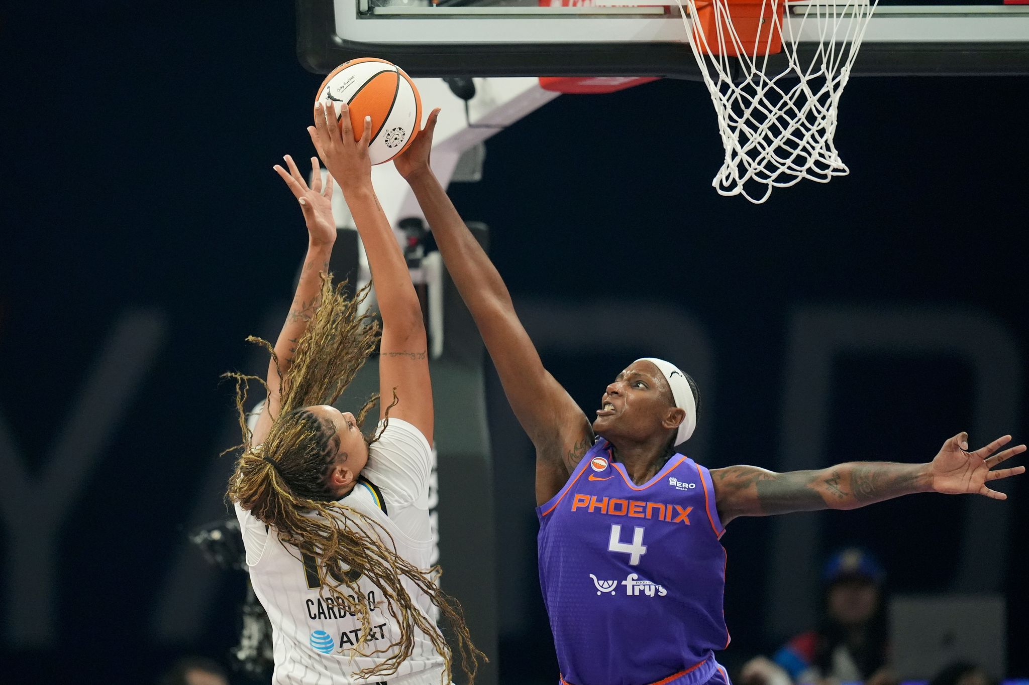 Nogic Scores 27 Points Mercury Blow Big Lead Before Topping Sky 91 83