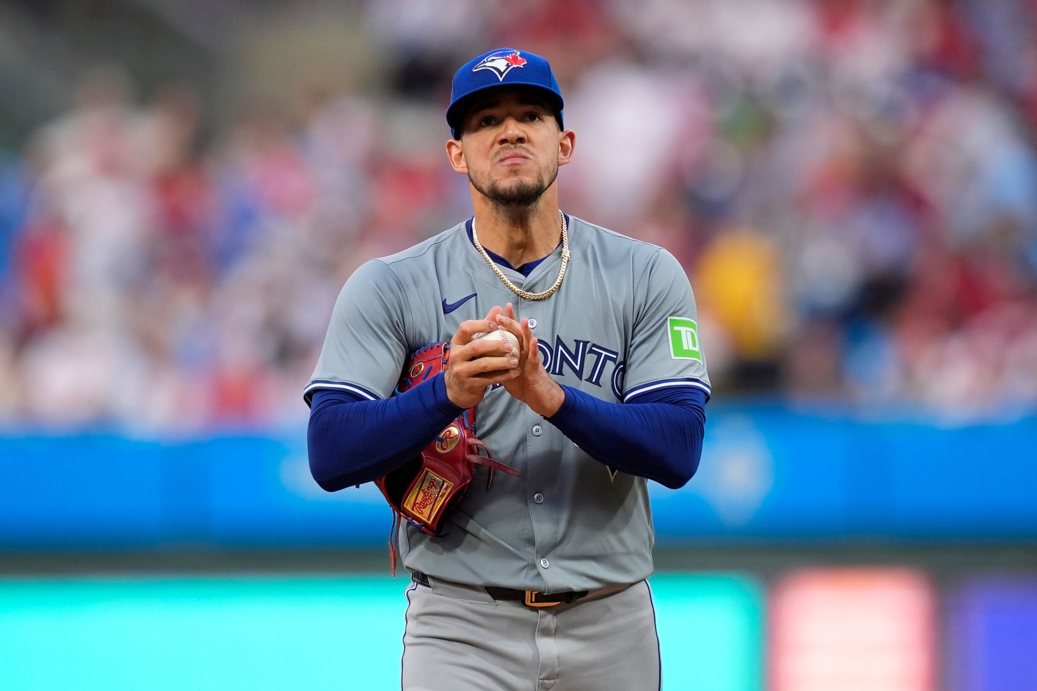 Blue Jays pitcher Jose Berrios to undergo elbow surgery