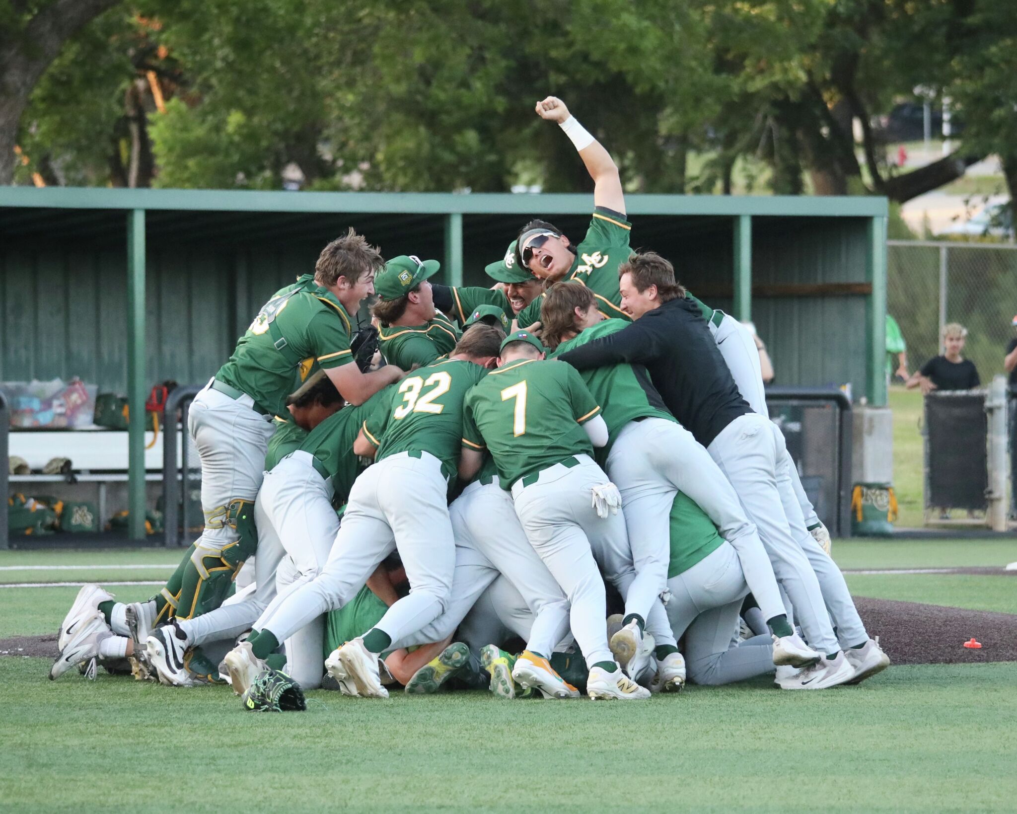 Midland College baseball rolls Weatherford to advance to World Series