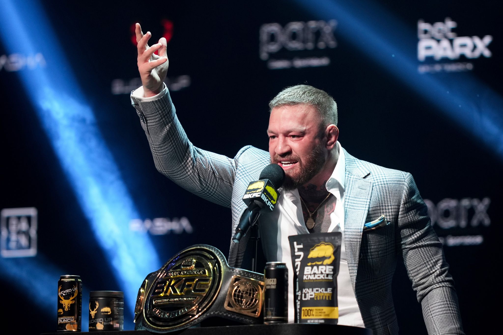 Conor McGregor to make long-awaited UFC return in July fight against ...