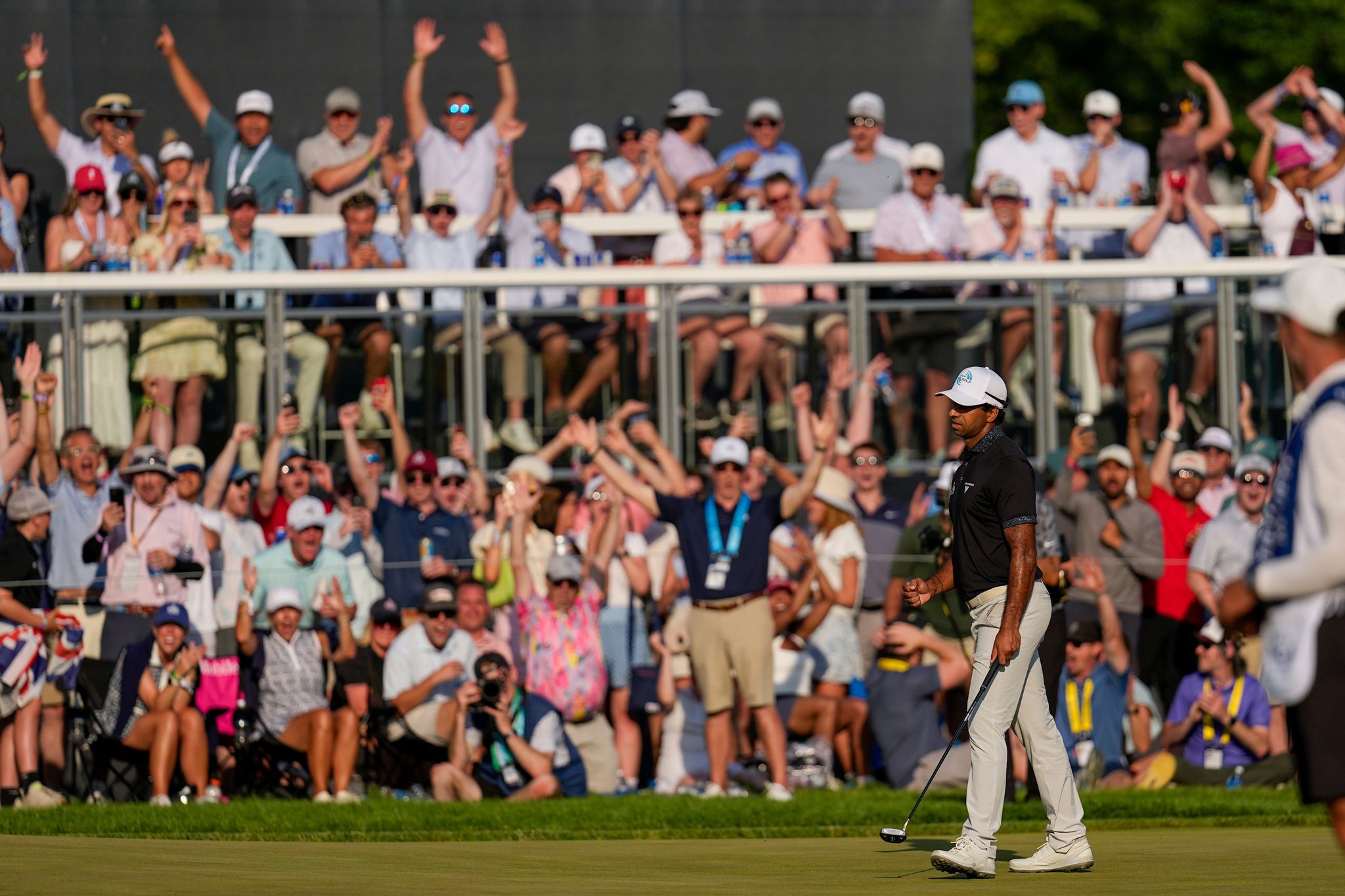 Aaron Rai arrasa en el Campeonato de la PGA, primer ganador nacido en ...