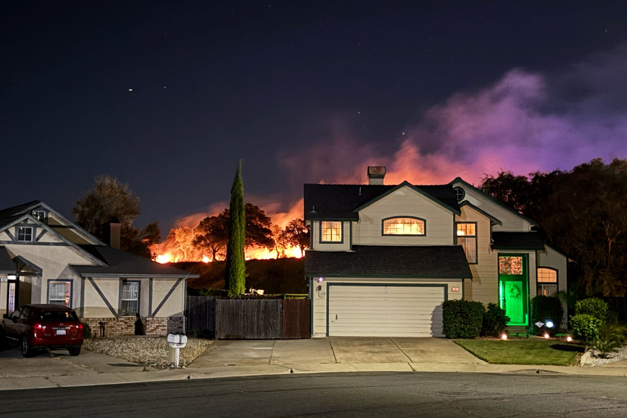 Oakley: Con Fire Crews Tackle Half-Acre Blaze Fanned By Wind Sunday Night