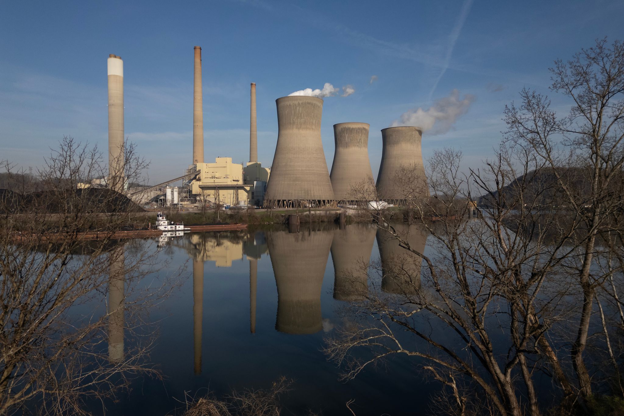 FACT FOCUS: Trump distorts recent revisions of scientific projections ...