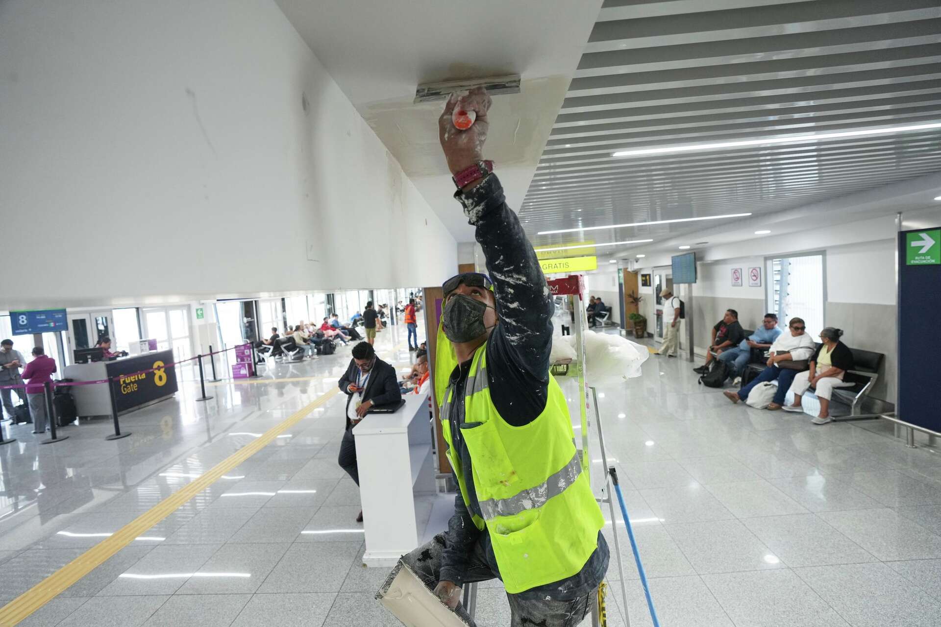 Mexico City airport races to finish $500M renovation as the 2026 World ...