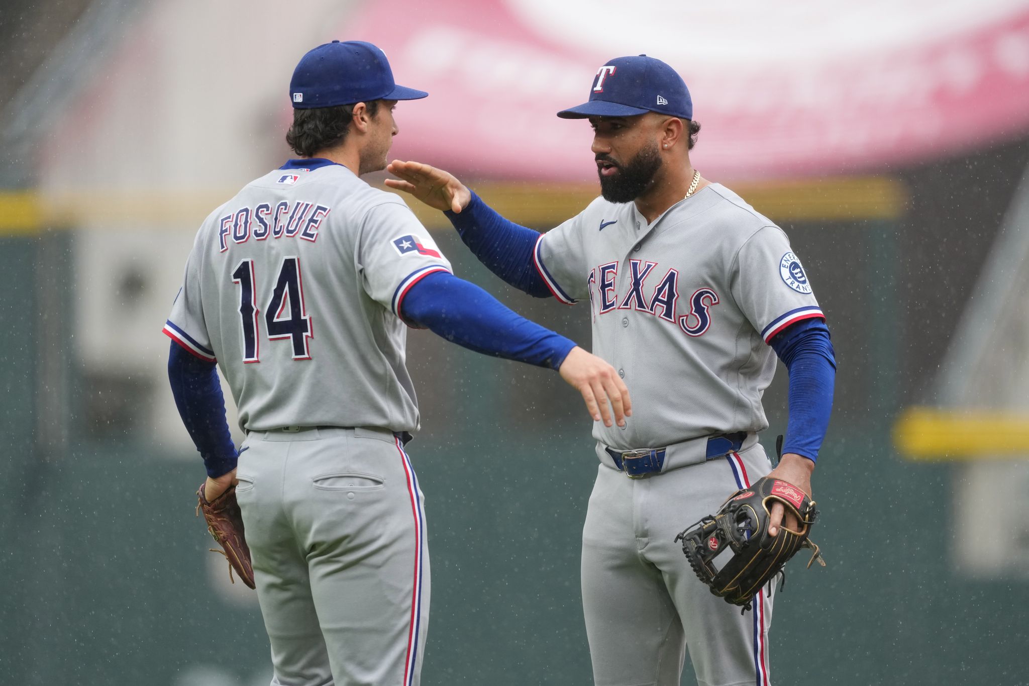 Josh Jung hits tiebreaking single in 9th inning as Rangers rally for 5 ...