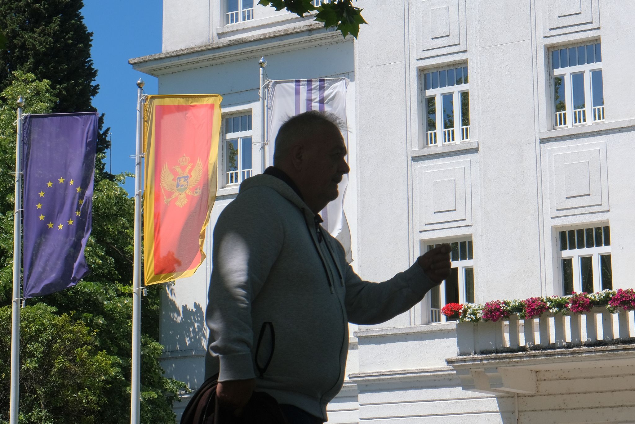 Montenegro blocks entry to 87 Serbs over security concerns ahead of EU ...