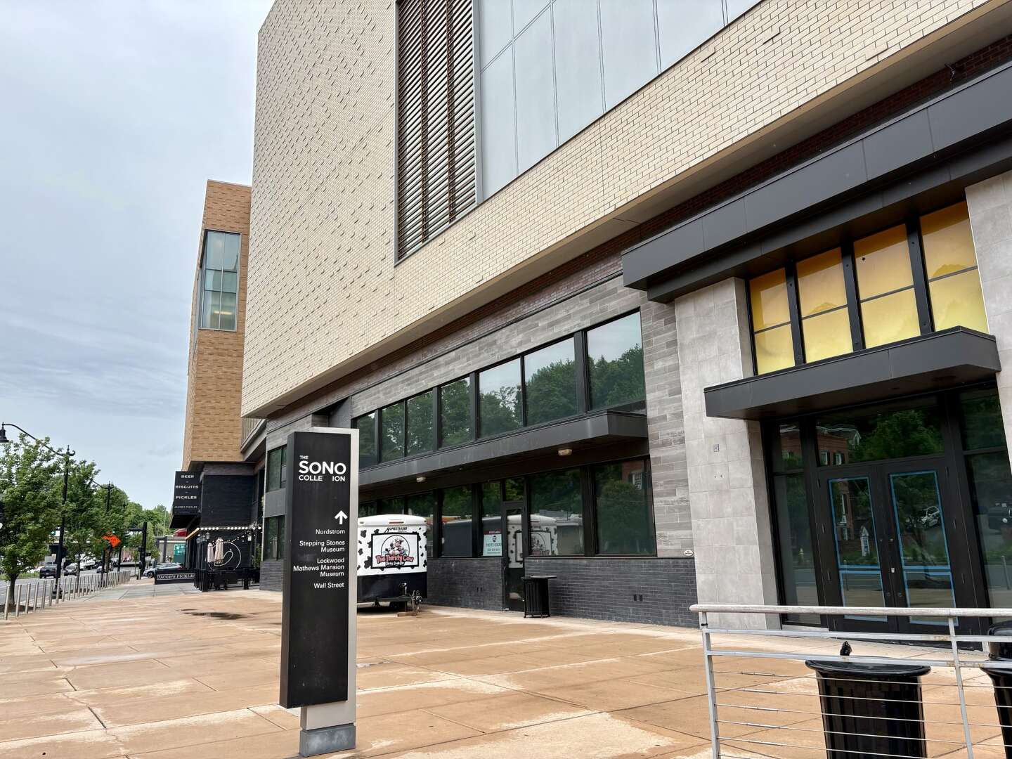 SoNo Collection mall faces foreclosure amid tax dispute