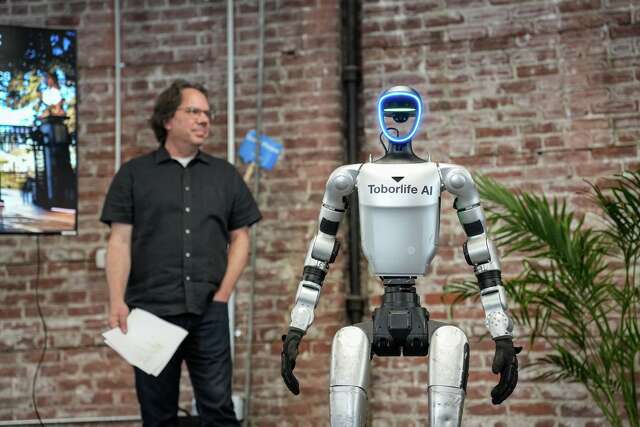 Berkeley: Robotics Event Brings Students Face-To-Face With Tech Industry