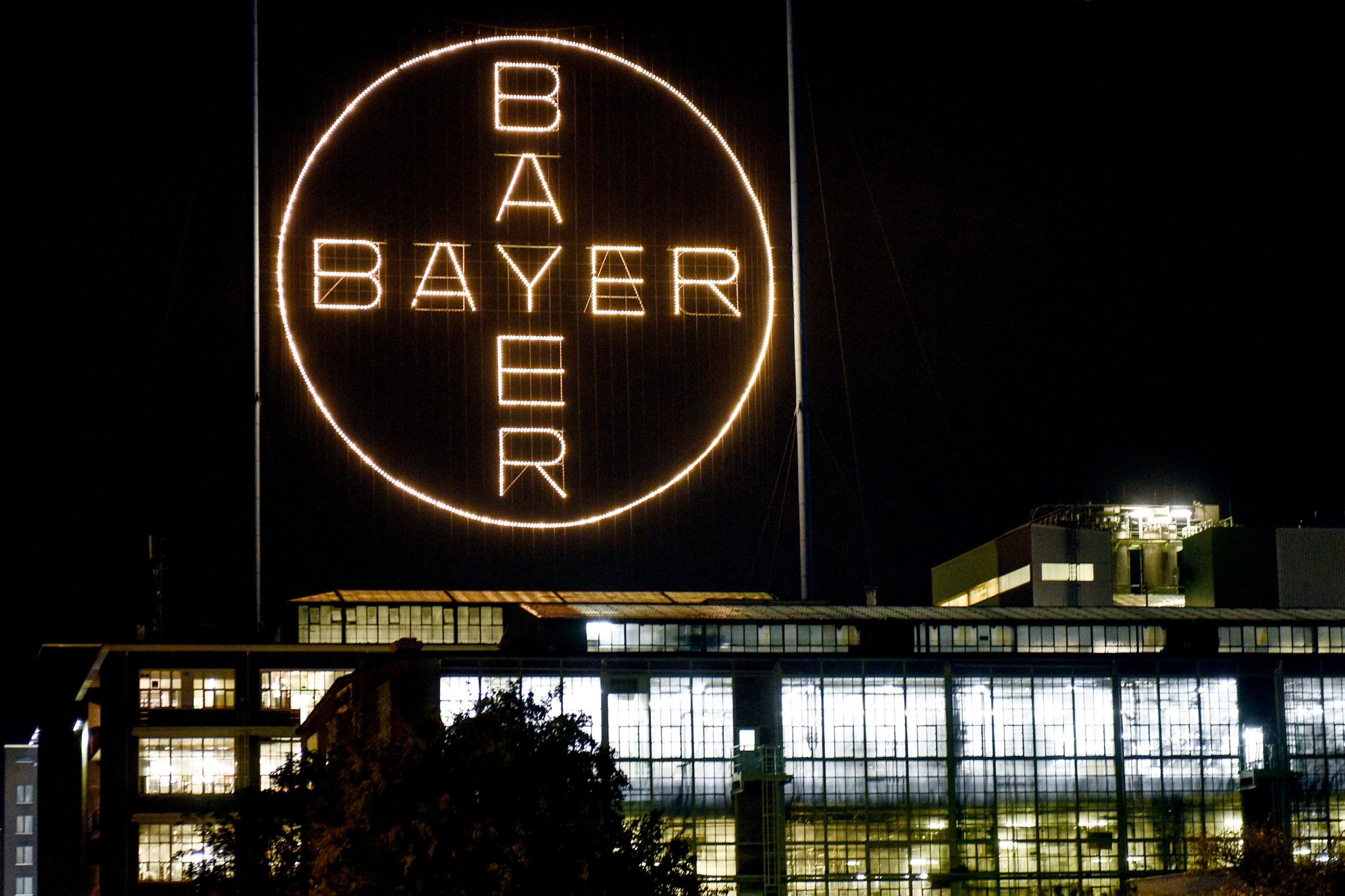 Legal fight could delay a proposed $7B settlement for lawsuits in ...