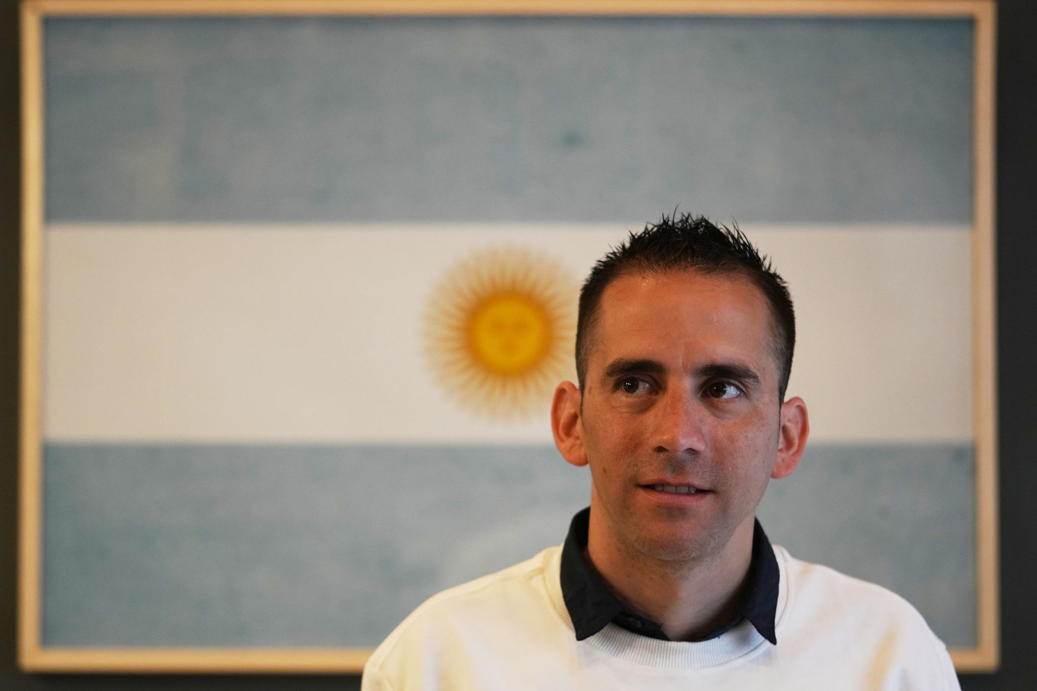 Argentine freed from Venezuelan prison urges pressure to release ...