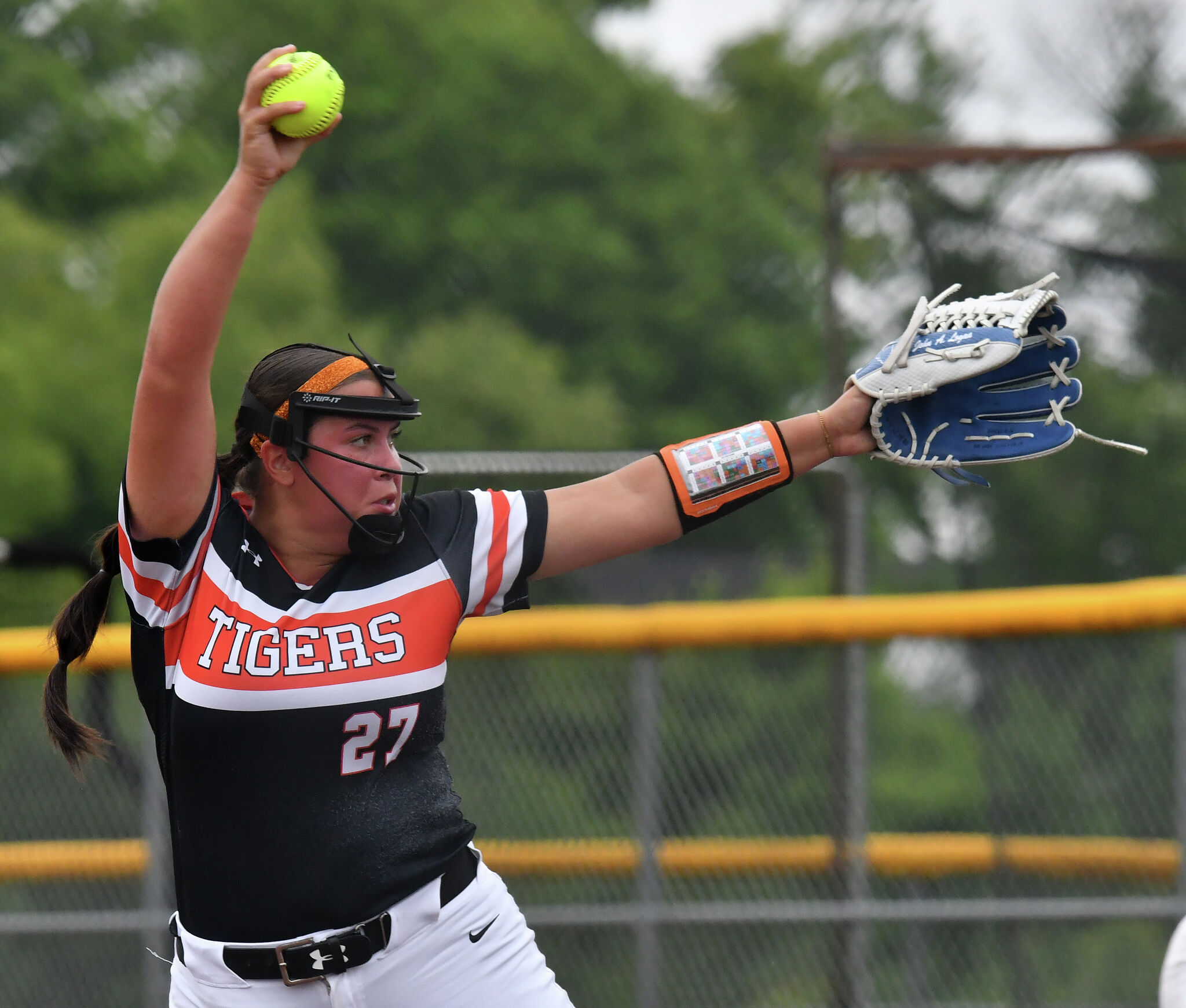 Marley Fox powers Edwardsville sectional championship win