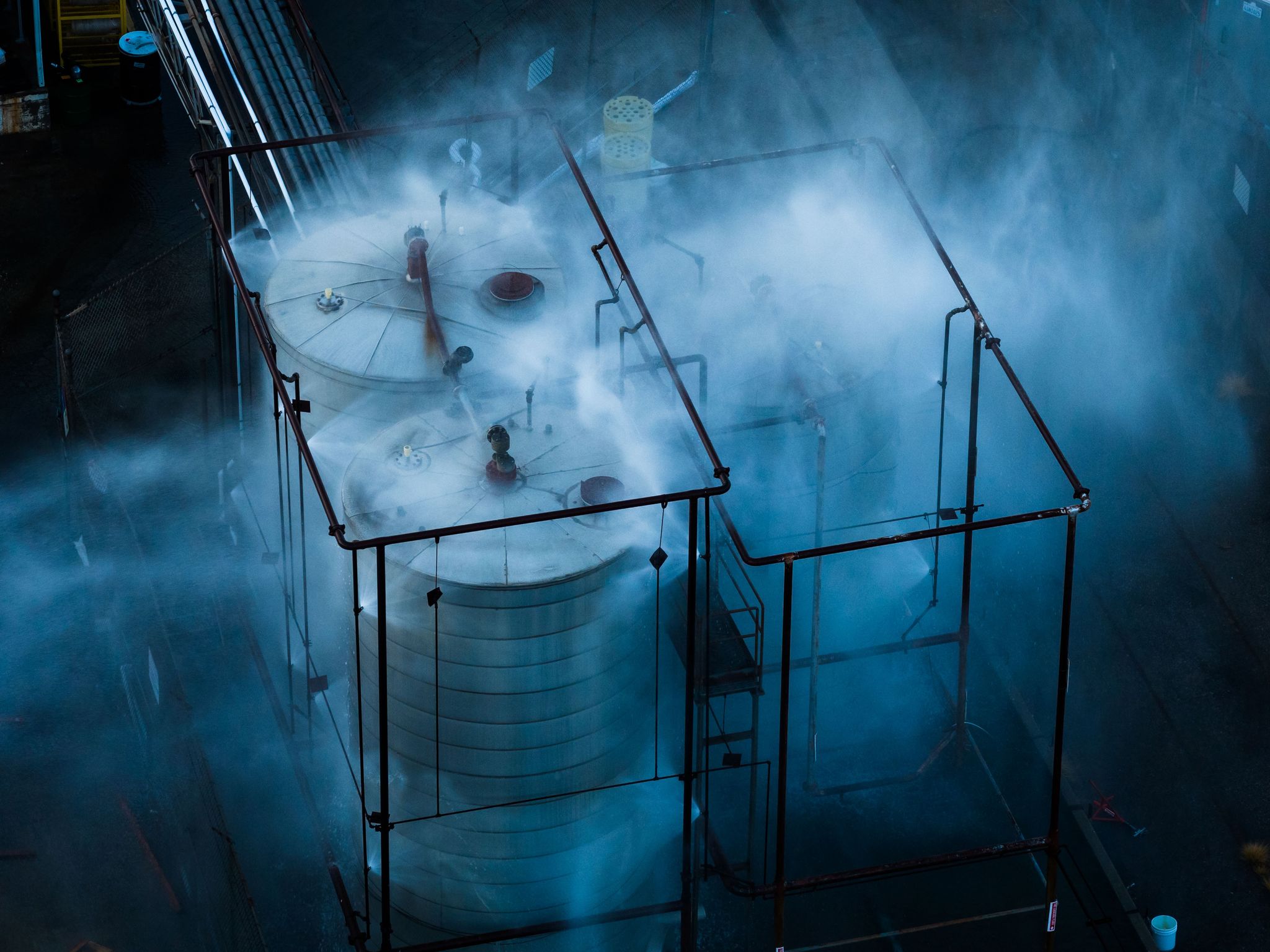 Southern California chemical tank at risk of exploding as 40,000 ...