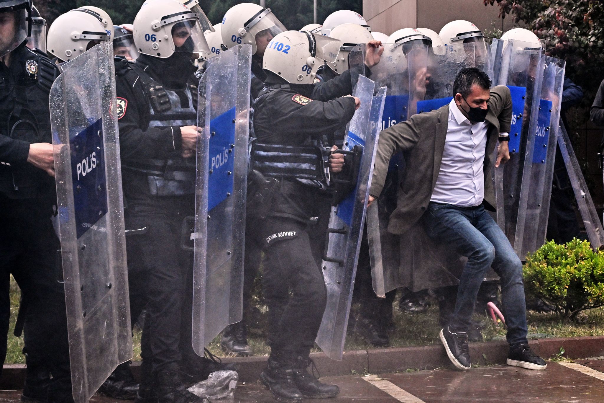 Turkish police storm offices of the main opposition CHP party, firing ...
