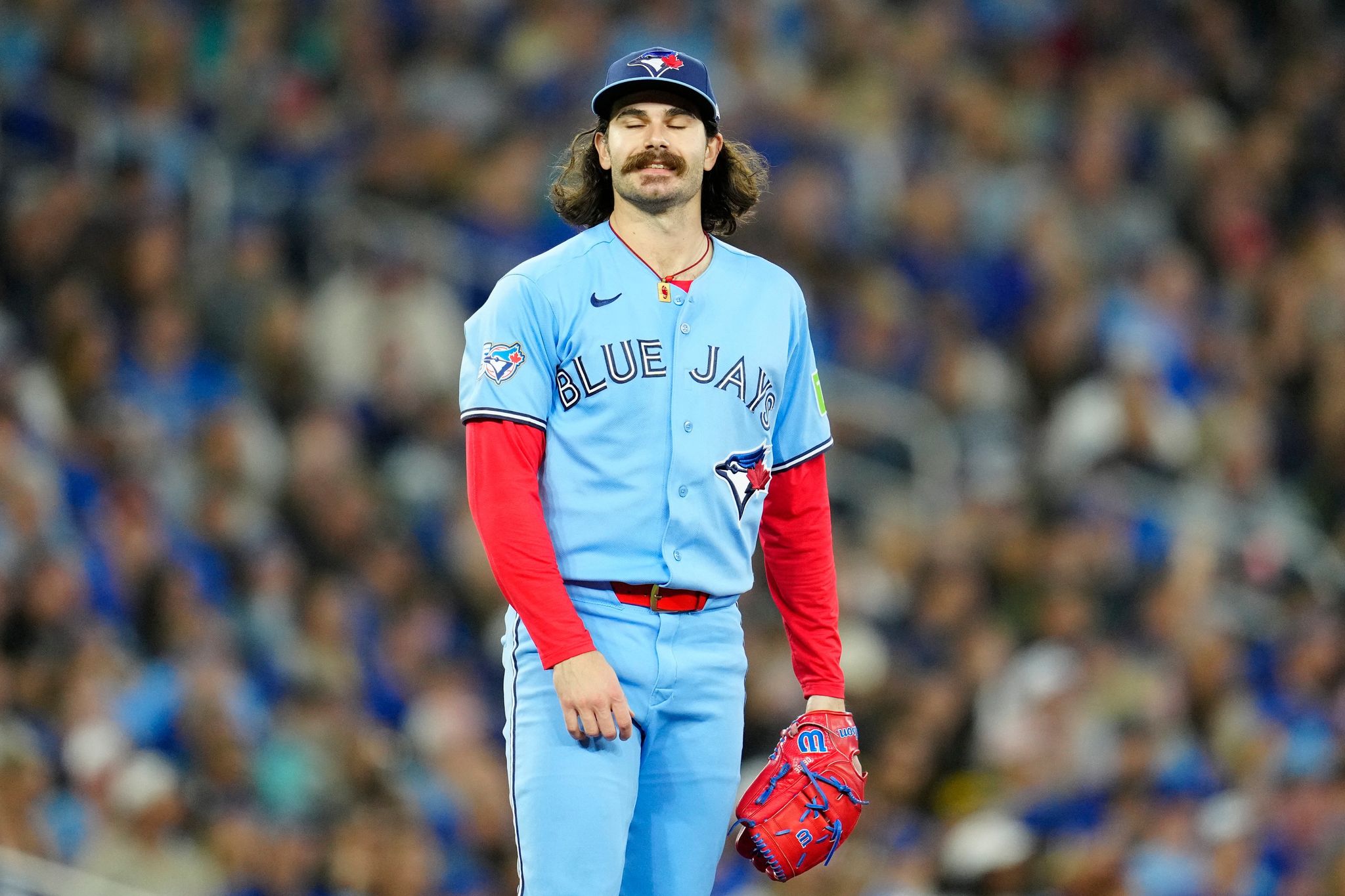 Blue Jays' Dylan Cease and Vladimir Guerrero Jr. leave the game against ...