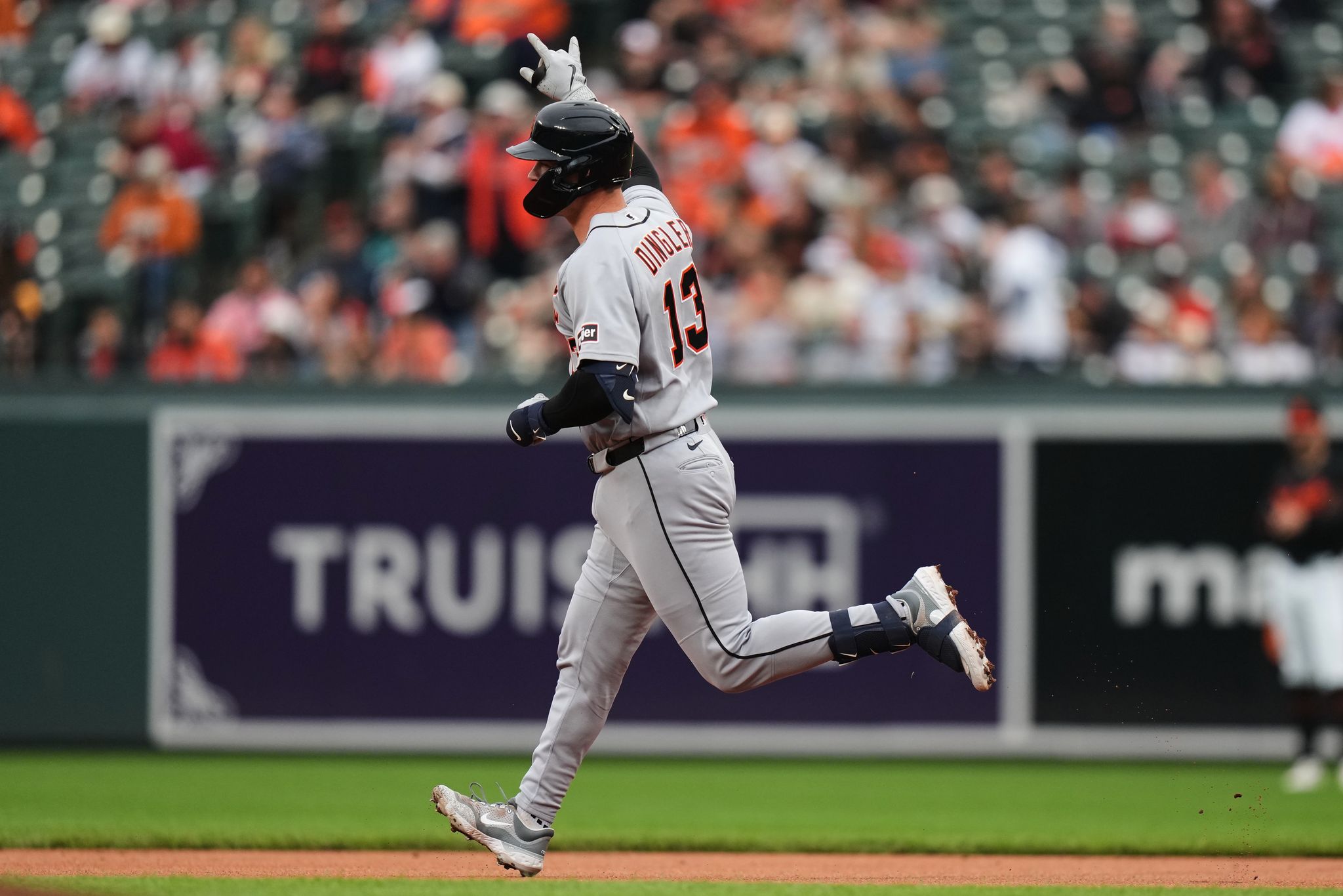 Dingler's homer leads Tigers over Orioles 4-1 for doubleheader split ...