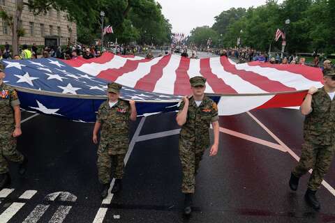 Photos of Memorial Day events remembering US soldiers and sailors