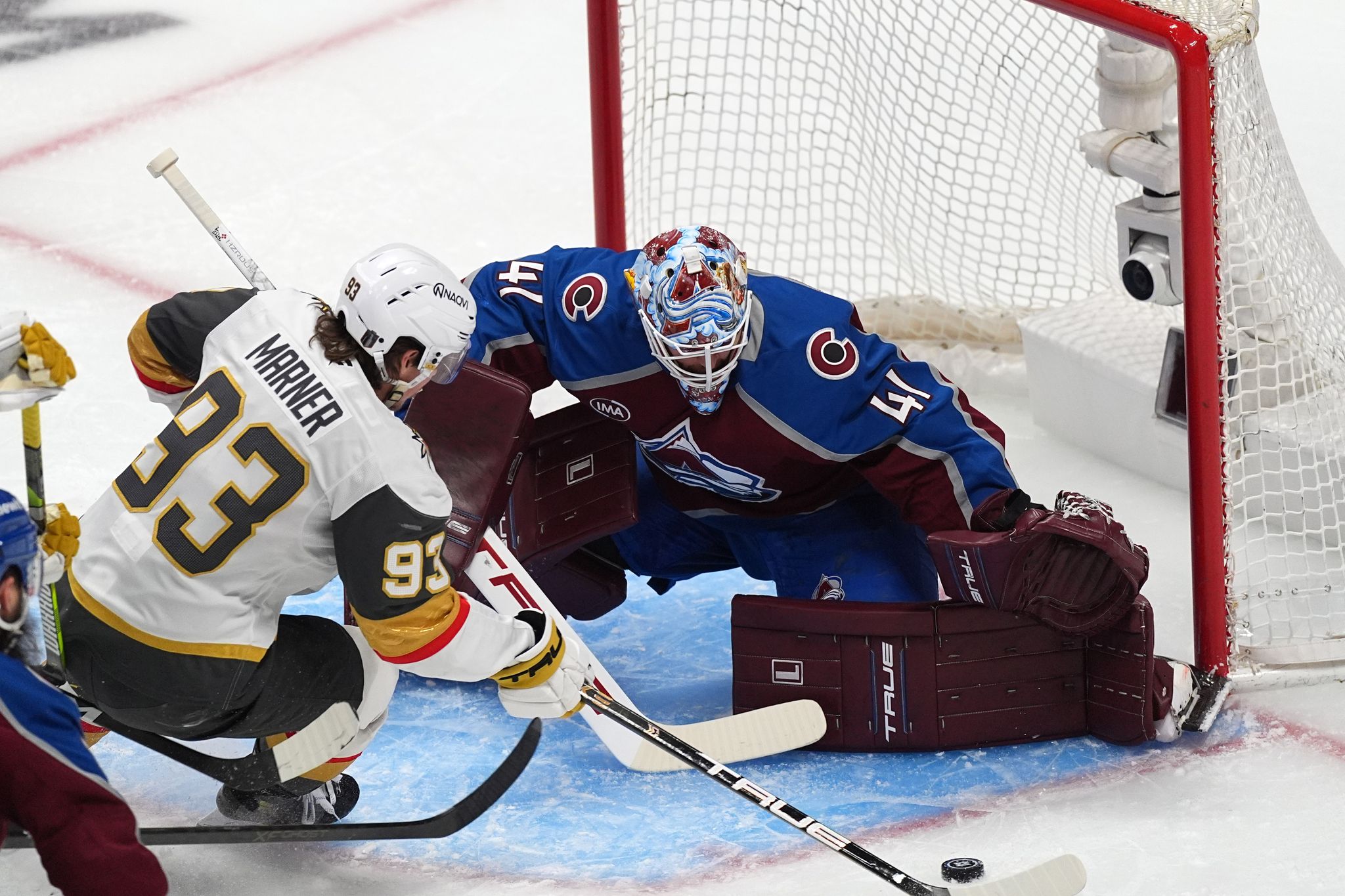 Golden Knights power play is humming with 4 forwards or 5 in Western ...