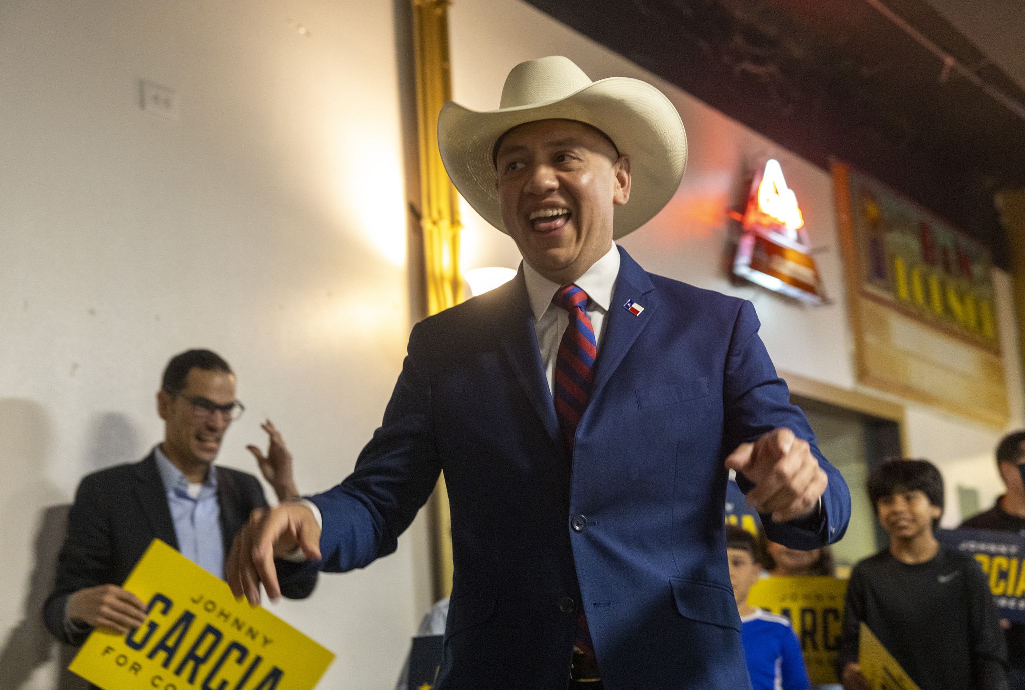 Jane Davis has narrow lead in runoff for Bexar County DA