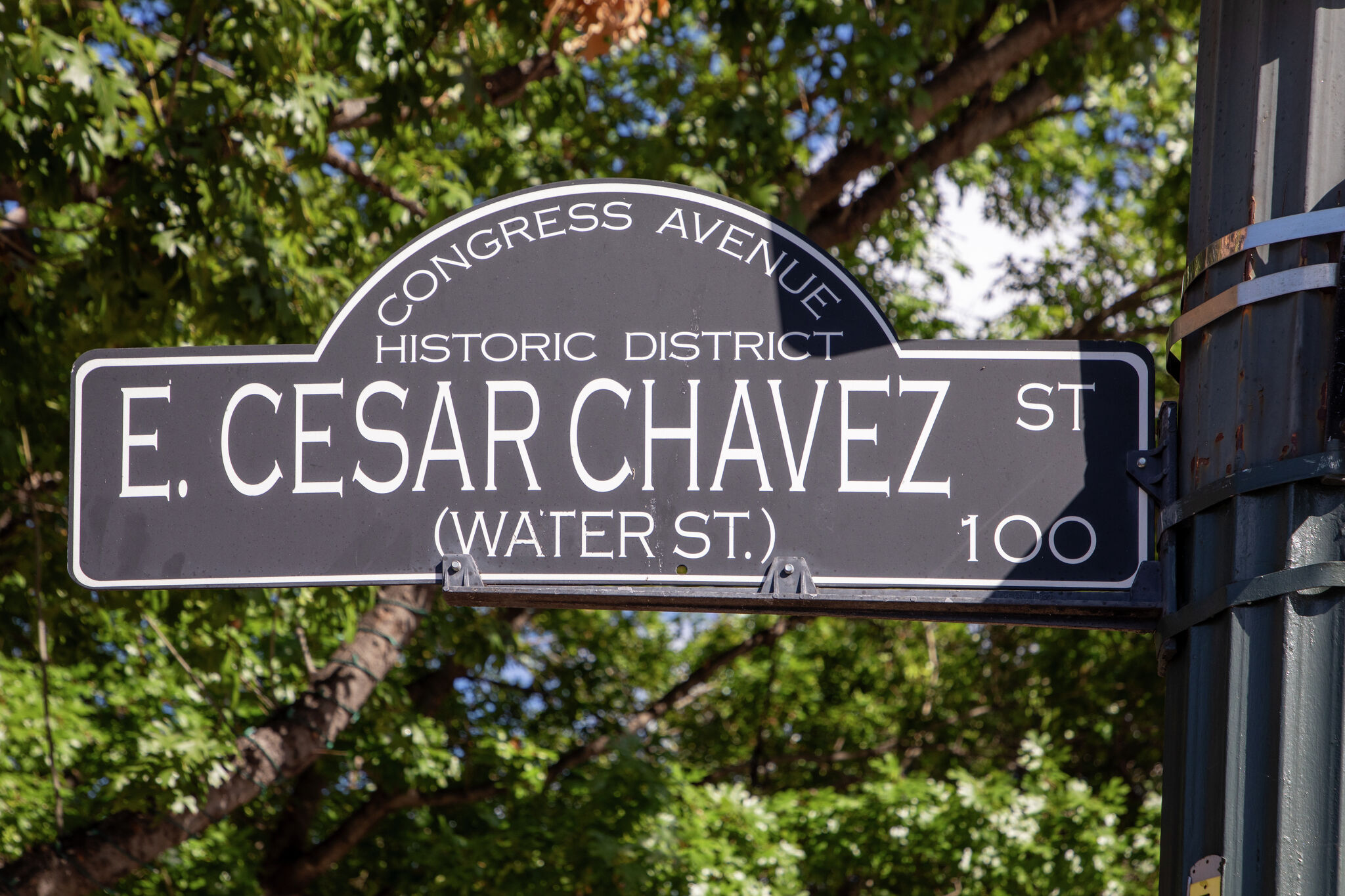 Austin could spend $1.2M to rename Cesar Chavez Street
