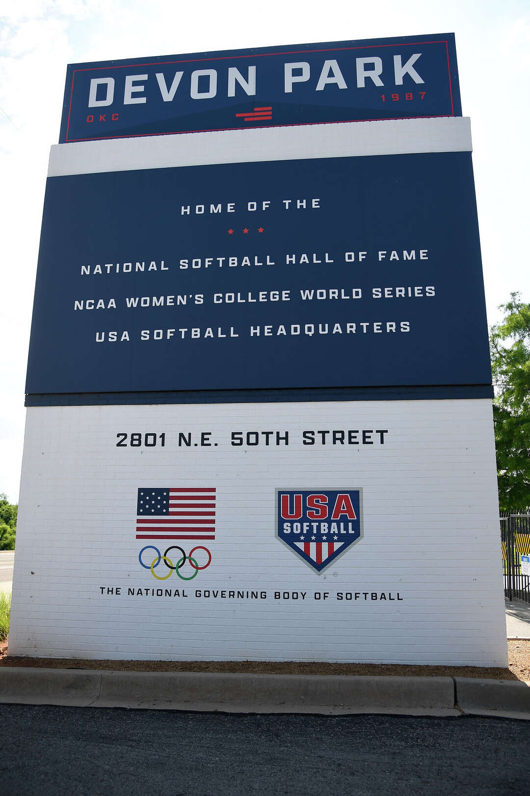 WCWS scores: Friday times, Thursday results for 2026 NCAA Tournament