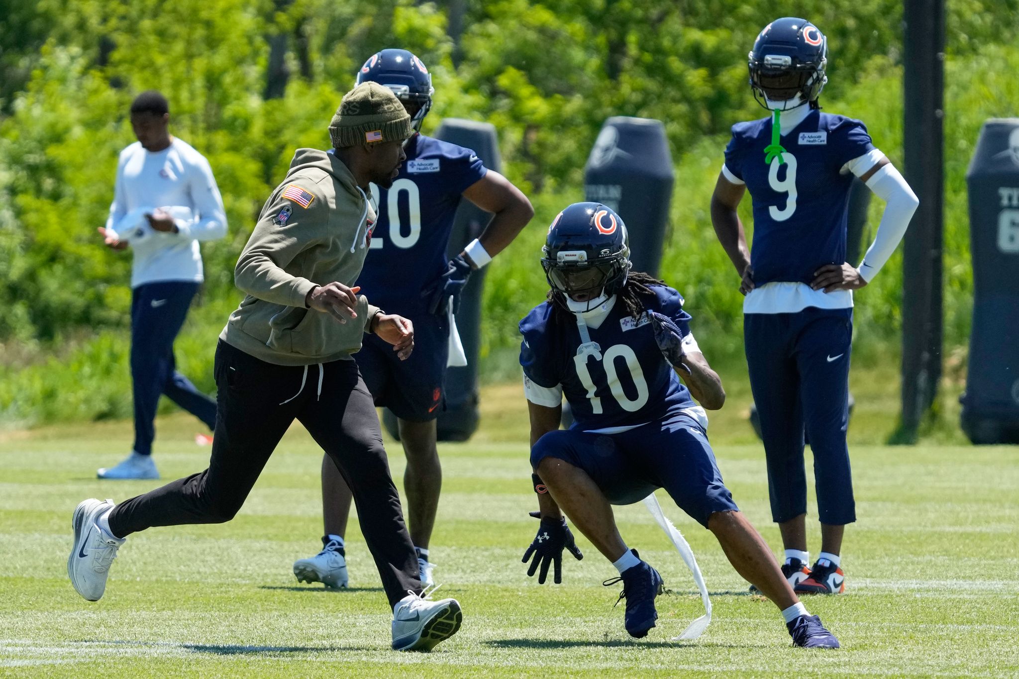 Bears coach Ben Johnson says he is 'buying Luther Burden stock' going ...
