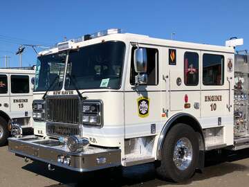 'Large pile of rubbish' on fire in vacant New Haven residence: Chief