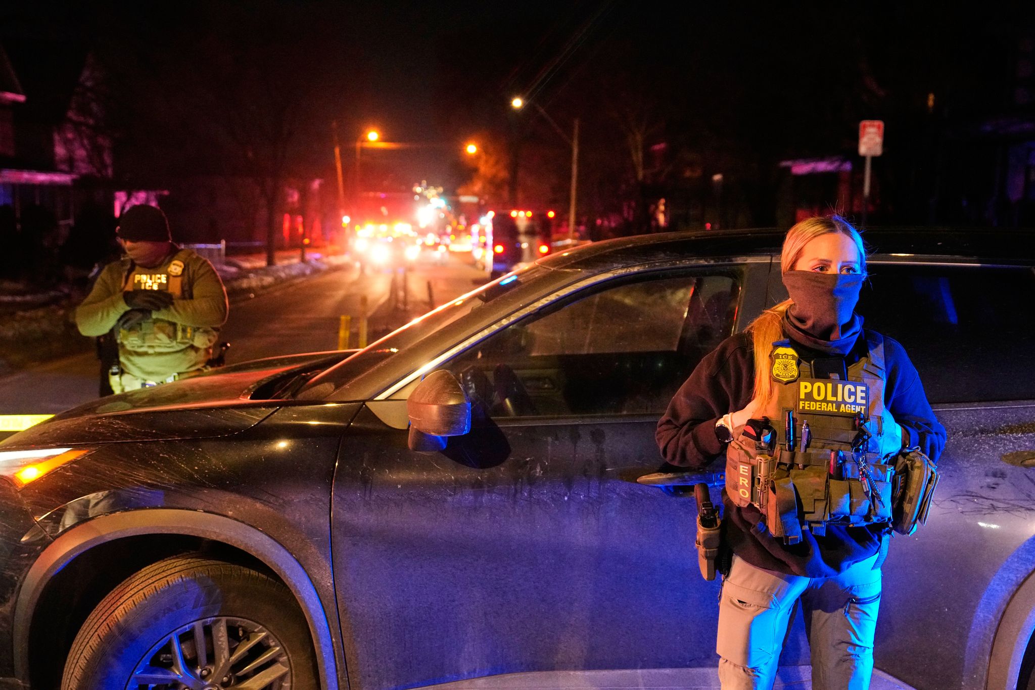 ICE officer wanted in the shooting of a man during the Minneapolis ...
