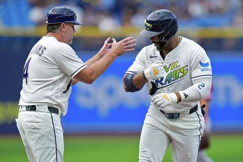 Yandy Díaz hits two home runs as the Rays beat the Angels 8-5