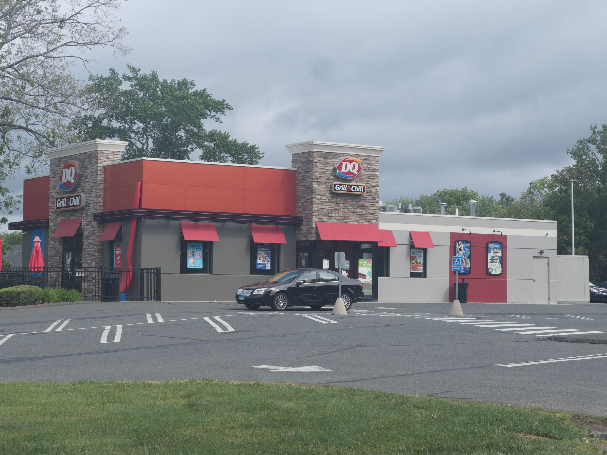 South Windsor Dairy Queen, mini-golf property listed for $2.95 million