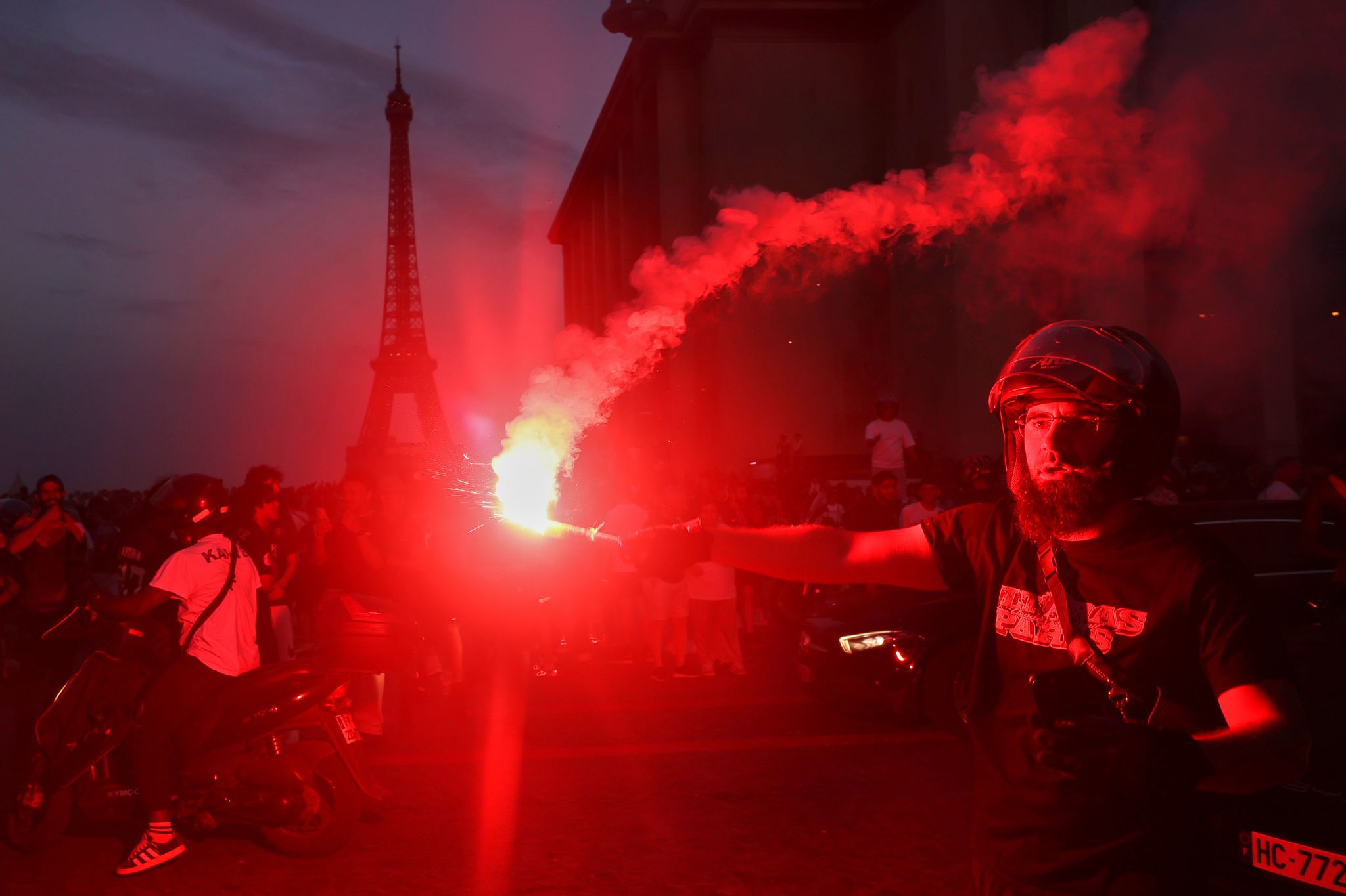 France detains hundreds of rioters after Paris Saint-German wins ...