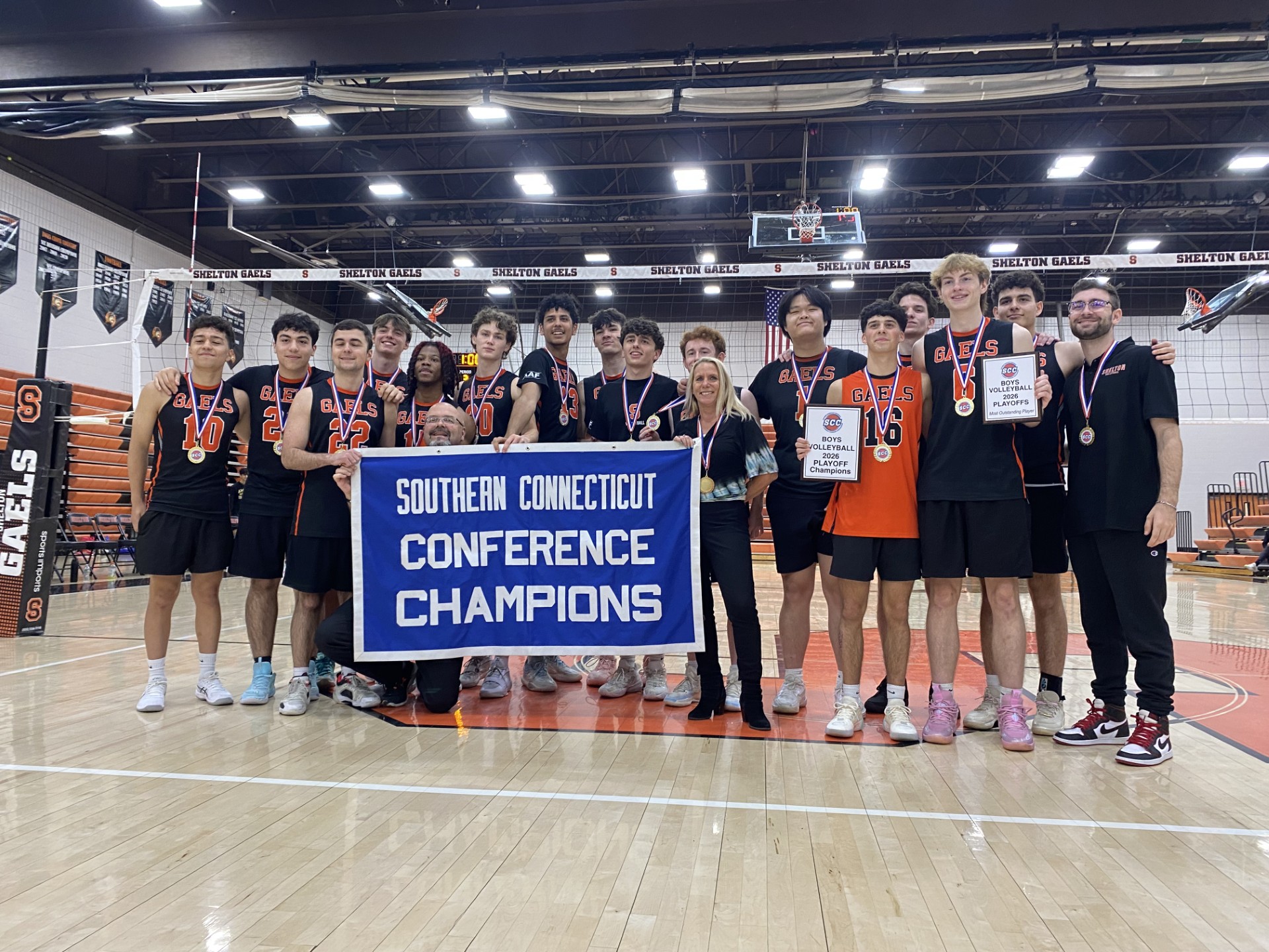 Shelton boys volleyball sweeps Amity for SCC championship